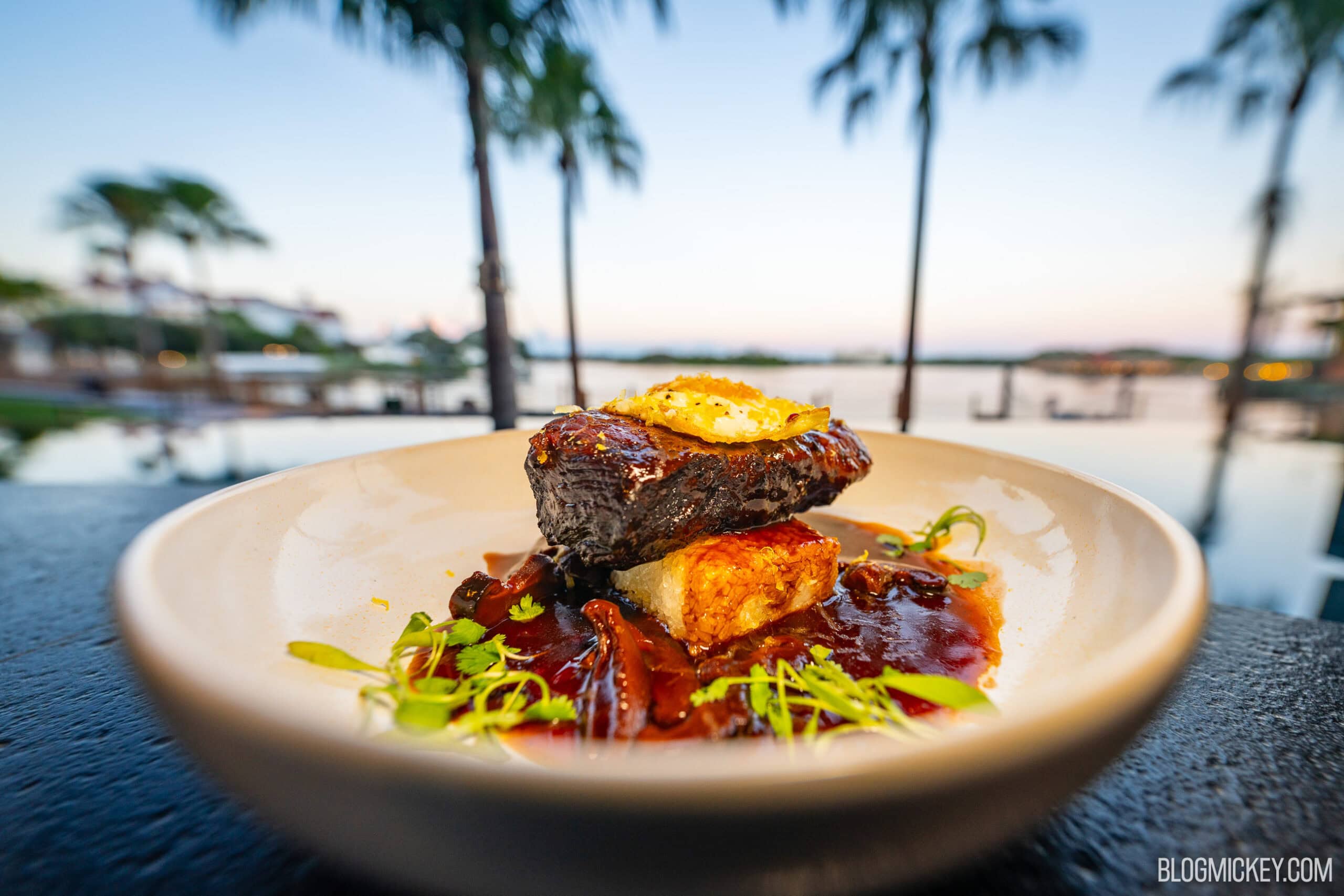 Disney World Officially Announces Return of FREE DINING Offer for ...