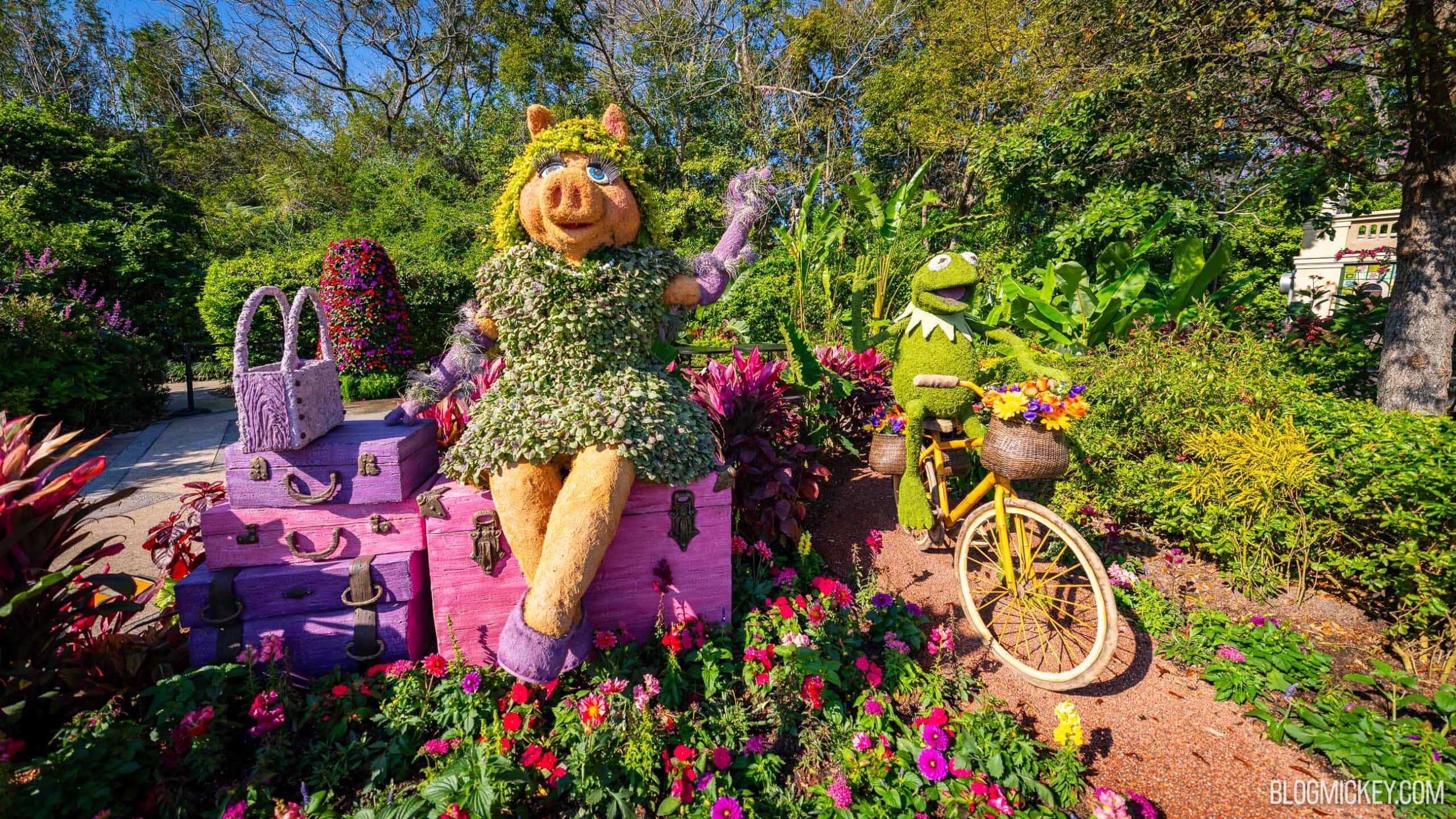 Bein' Green: The Muppets Topiaries Return for 2025 EPCOT Flower ...