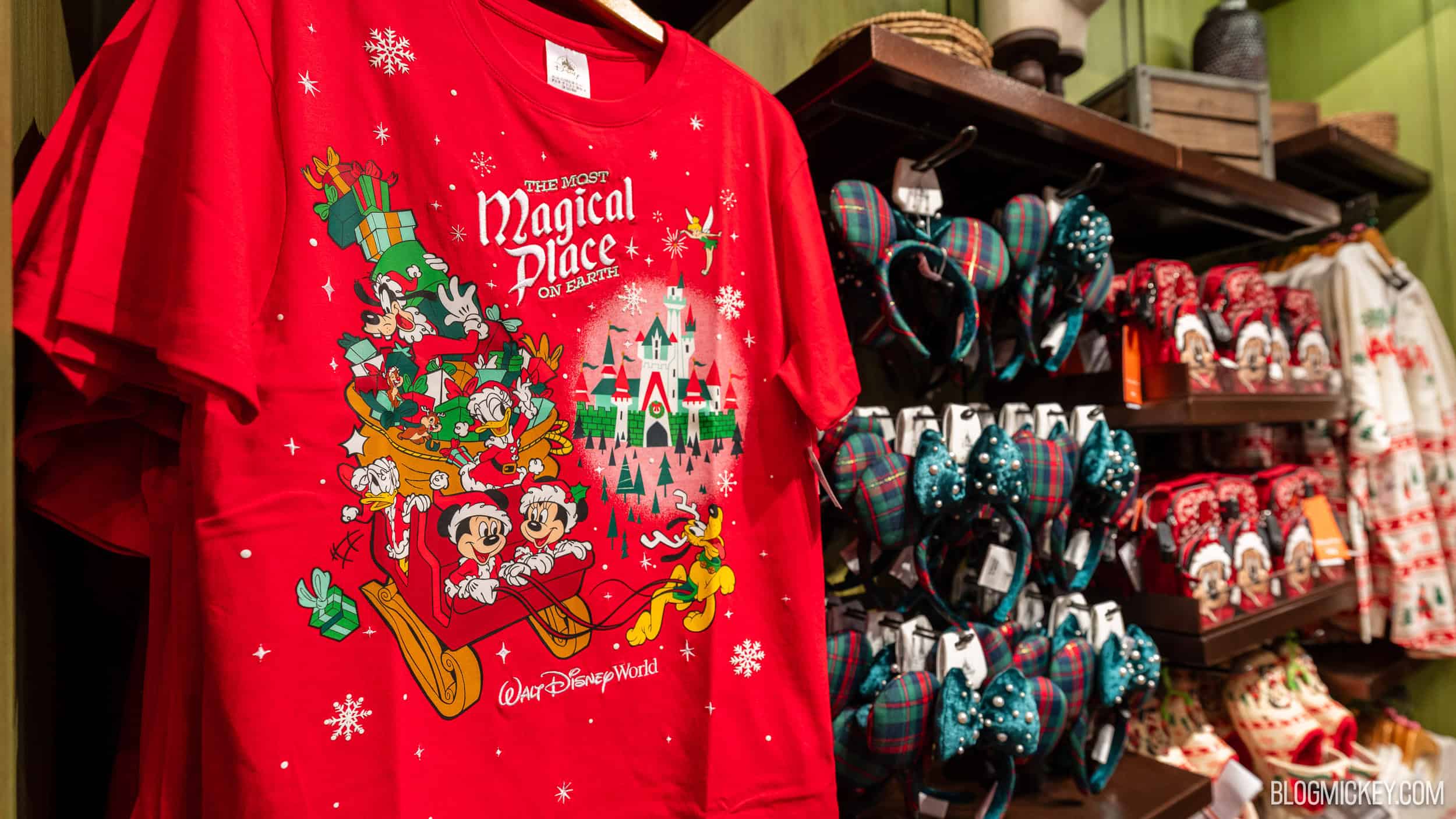 Walt Disney World Holiday Season & Christmas Merchandise (Photos and ...