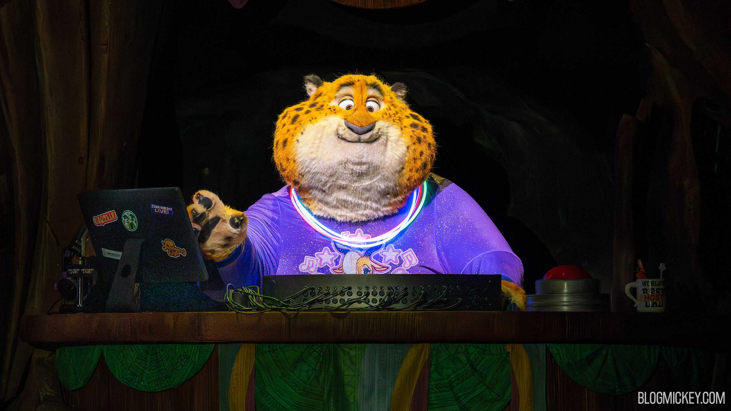 VIDEO: Check Out Our Special Zootopia Better Zoogether "Clawhauser Cam"